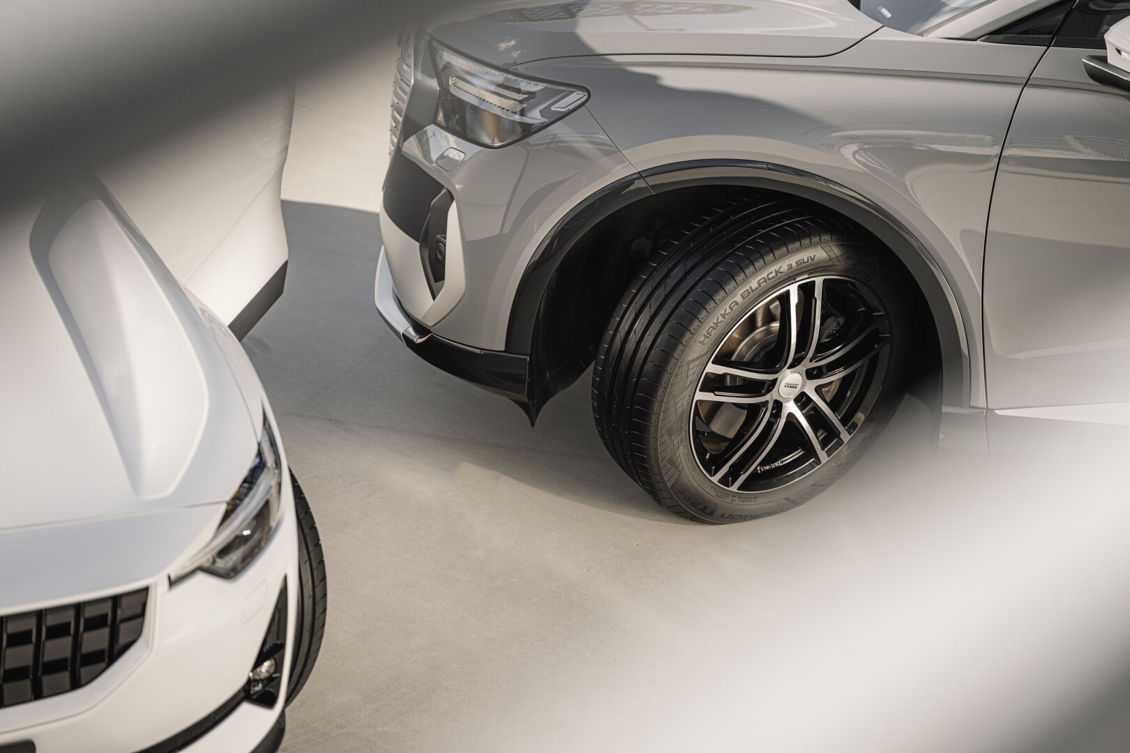Nokian Tyres Hakka Black 3 SUV - Cool tough control / Nokian Tyres